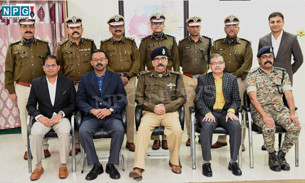 IPS पिपिंग सेरेमनी: छत्तीसगढ़ के प्रमोशन पाए आईपीएस अफसरों को DGP ने ...