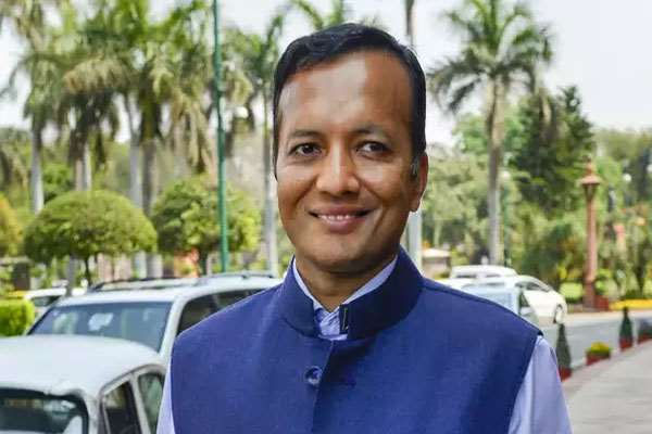 जिंदल ग्रुप के चेयरमैन नवीन जिंदल को सेंट्रल जेल के कैदी ने दी जान से ...