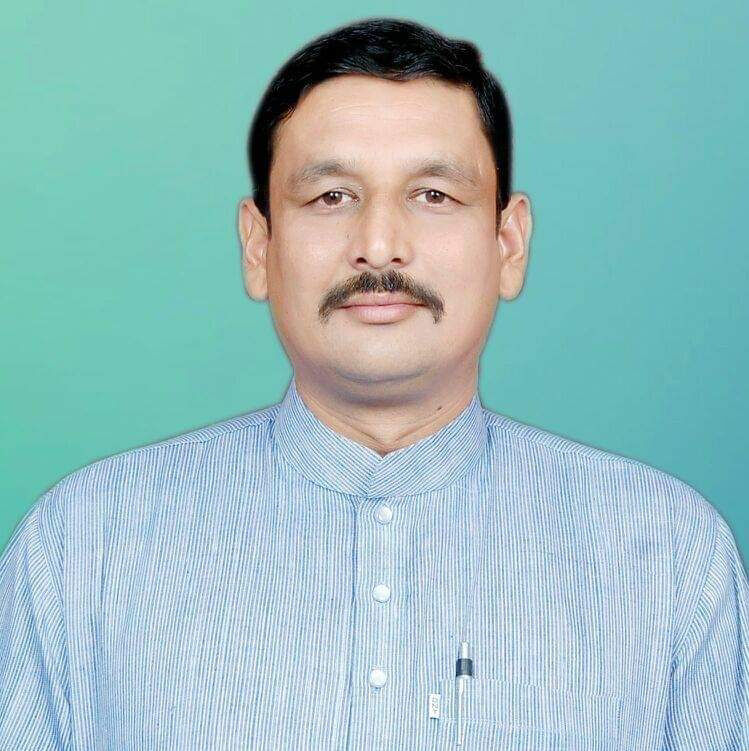 Shailendra Singh Biography: पिछोर से कांग्रेस उम्मीदवार शैलेन्द्र सिंह ...