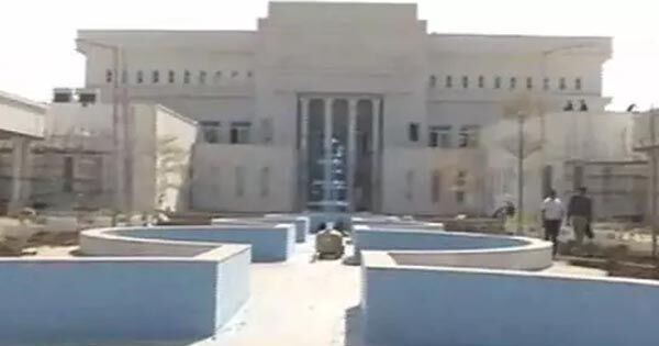 New CM House in Raipur: छत्‍तीसगढ़ का नया सीएम हाउस: 8 एकड़ के आलीशान ...