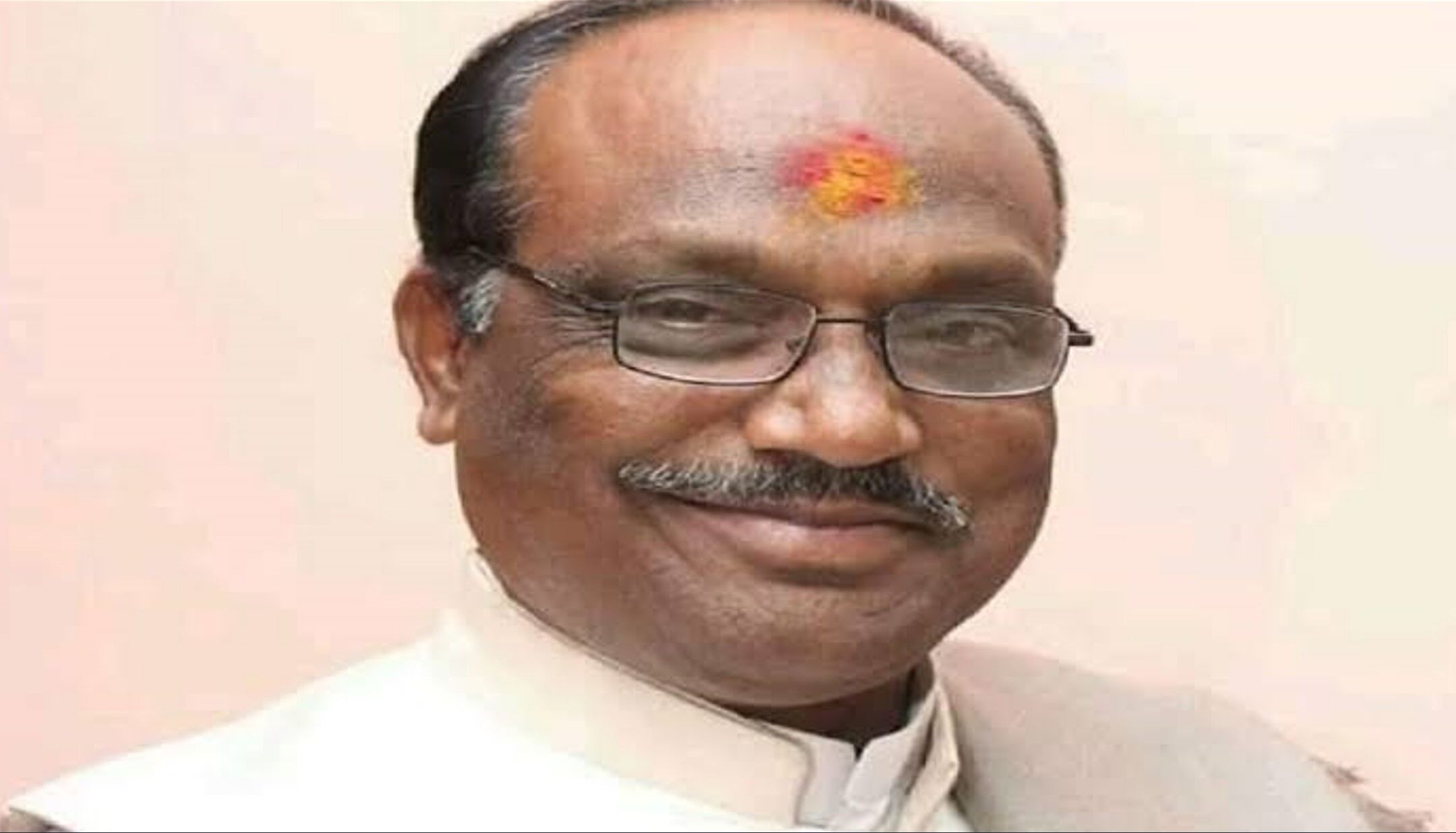 दुर्गा दास (डी डी) उइके की जीवनी : Durga Das Uikey Biography Hindi ...