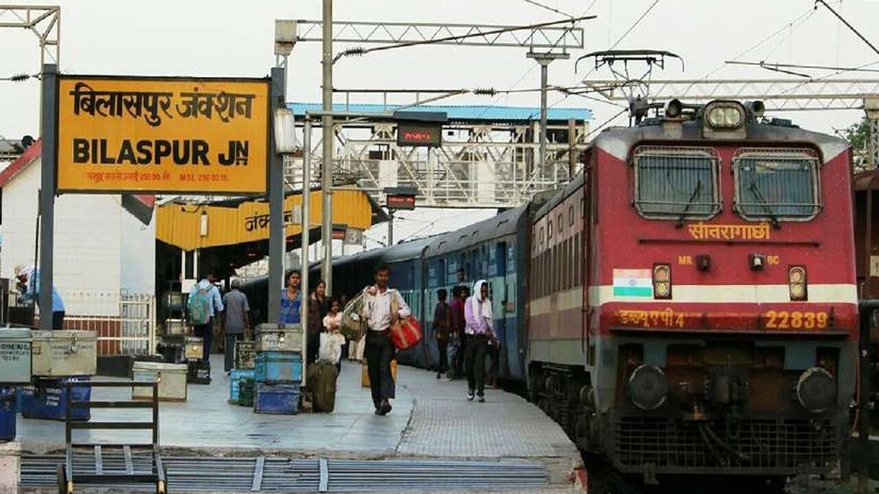 CG Train News: नॉन इंटरलॉकिंग कार्य के चलते 16 ट्रेनें फिर प्रभावित ...