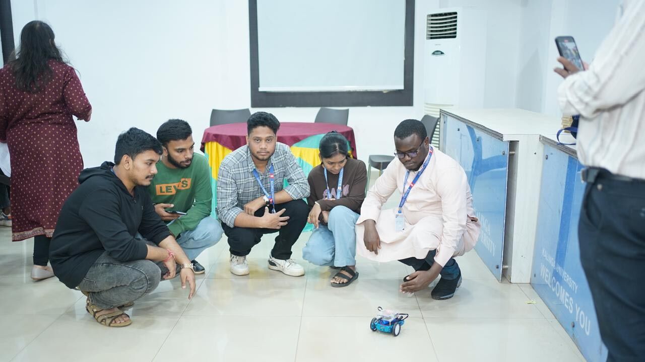 IEEE Kalinga University: 'पाइथन, कोडिंग और रोबोटिक्स' पर एक दिवसीय हैंड्स-ऑन प्रशिक्षण... | IEEE ...